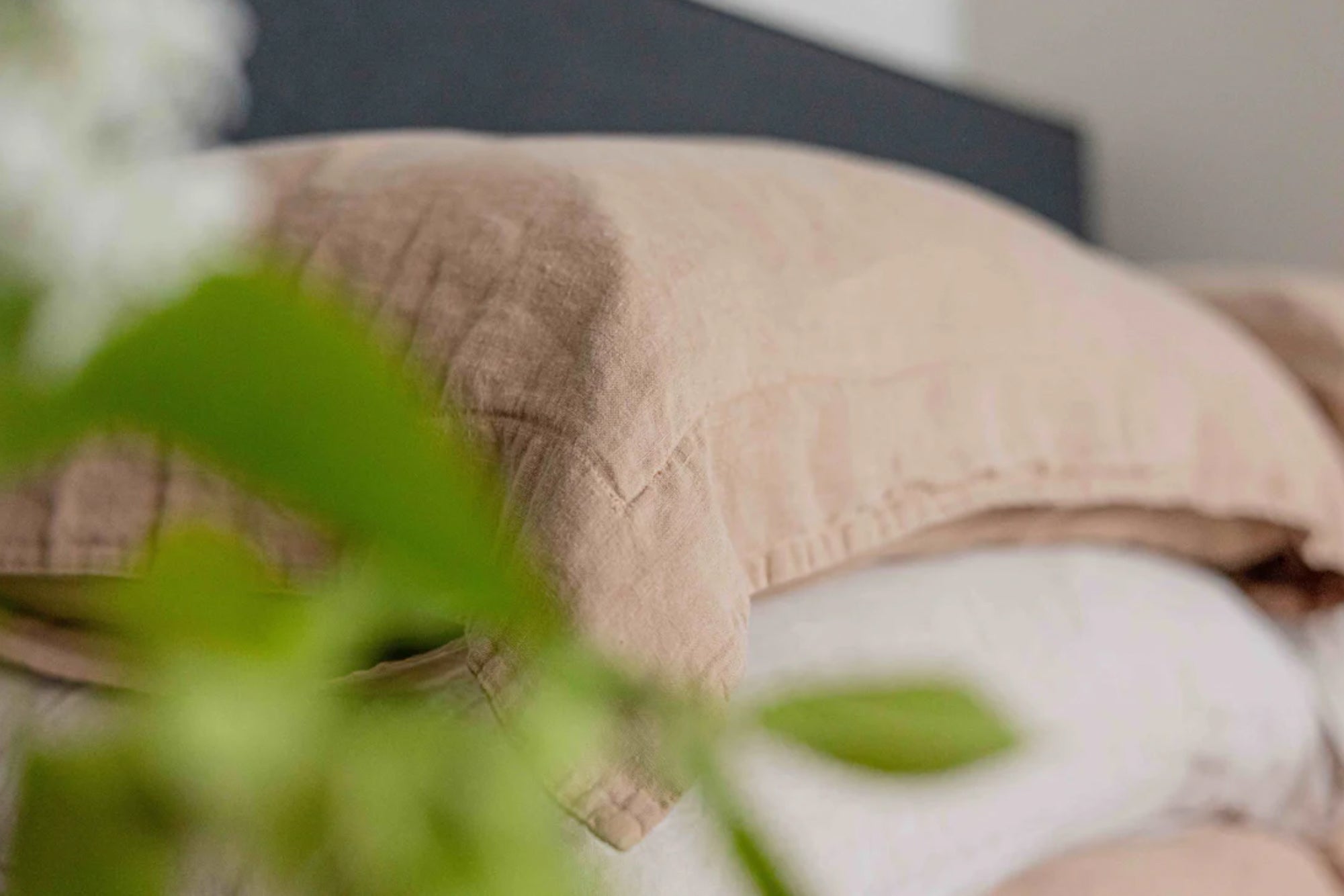 Buying guide: Choosing the best bed linen for your wool bedding