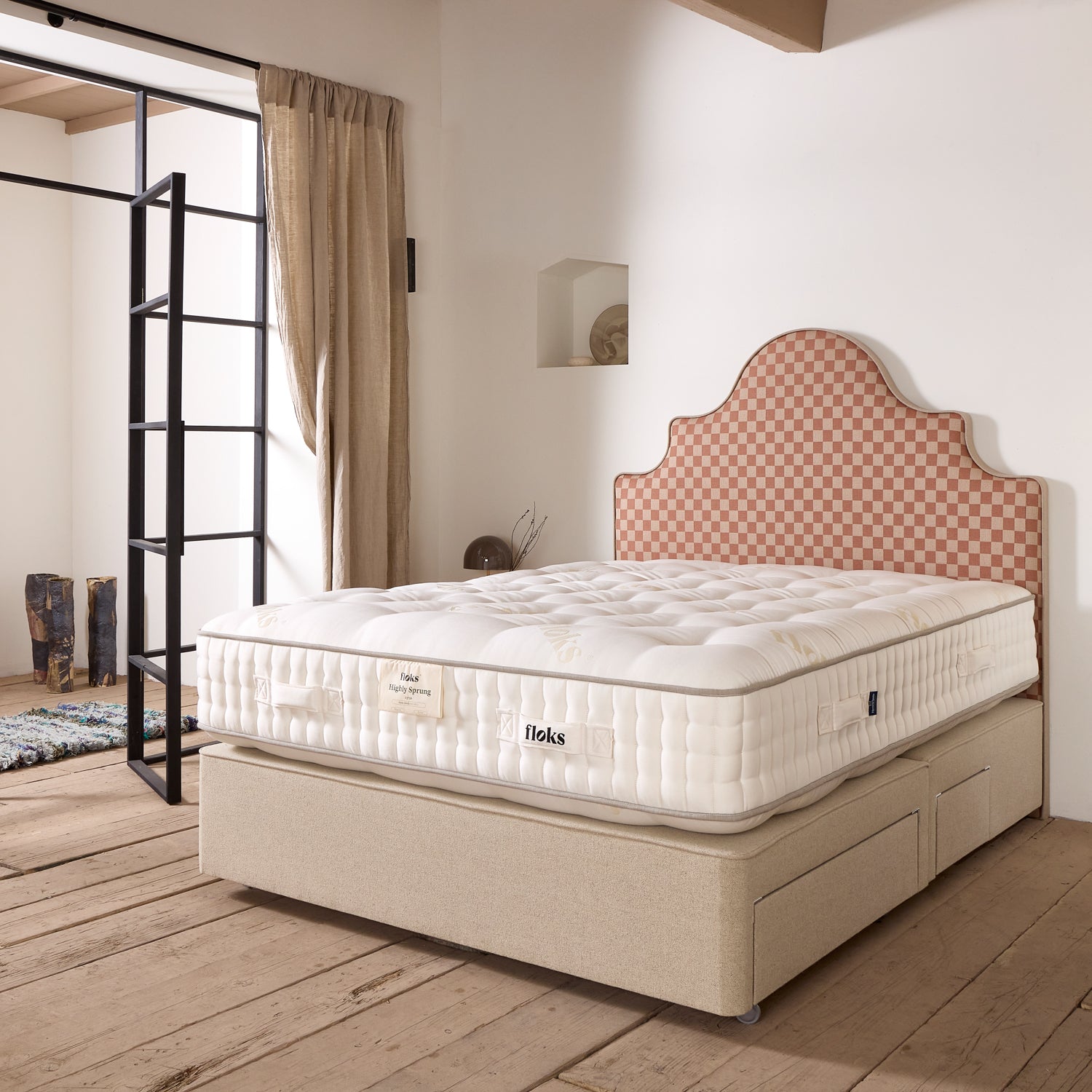 Highly Sprung 13750 Mattress | Luxury Wool & Pocket Springs | Floks